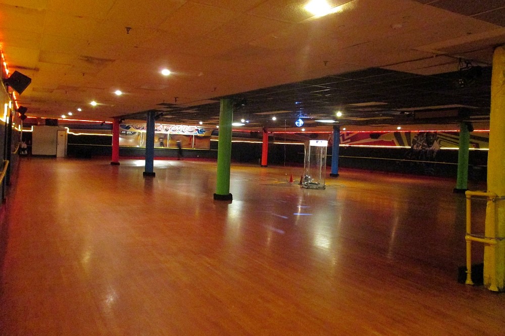 Locations Hub - Chez Vous Roller Rink, Mattapan