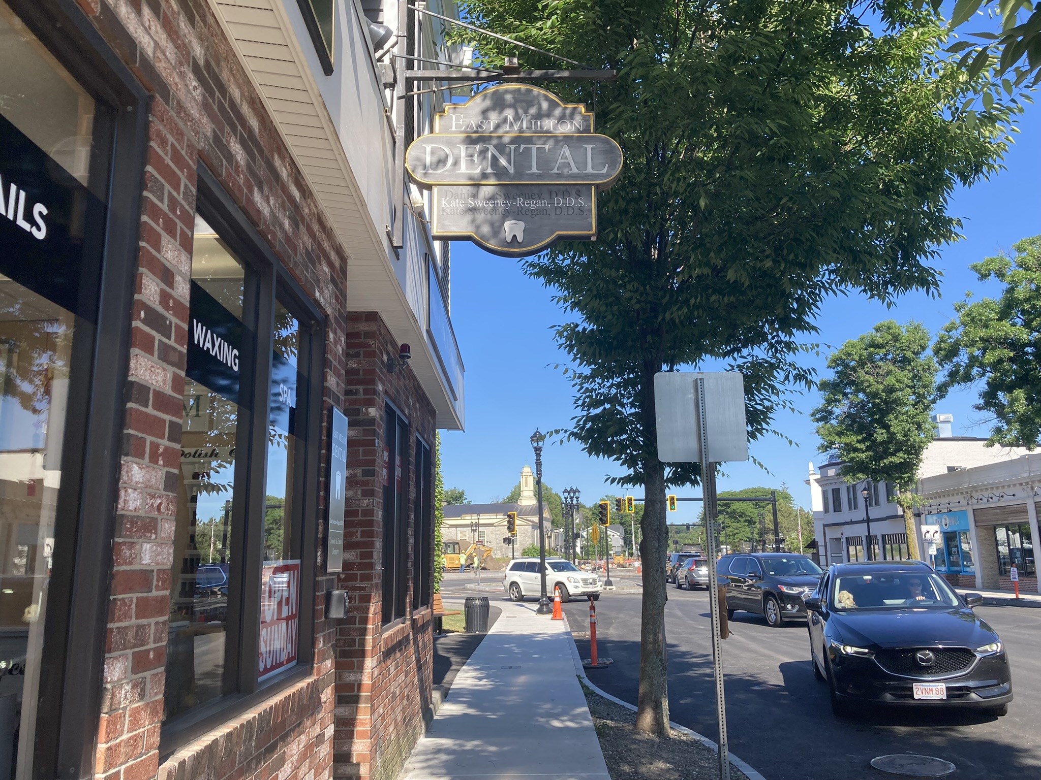 Locations Hub - Downtown Milton/East Milton Square