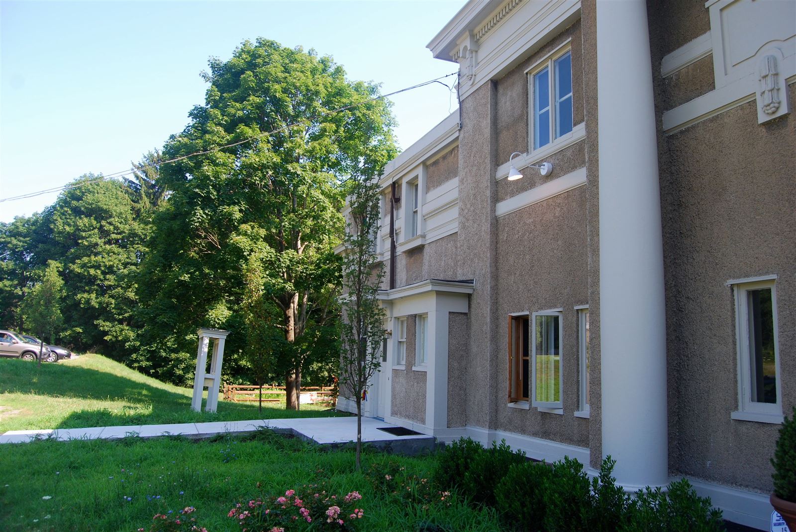 Locations Hub - Sanborn House