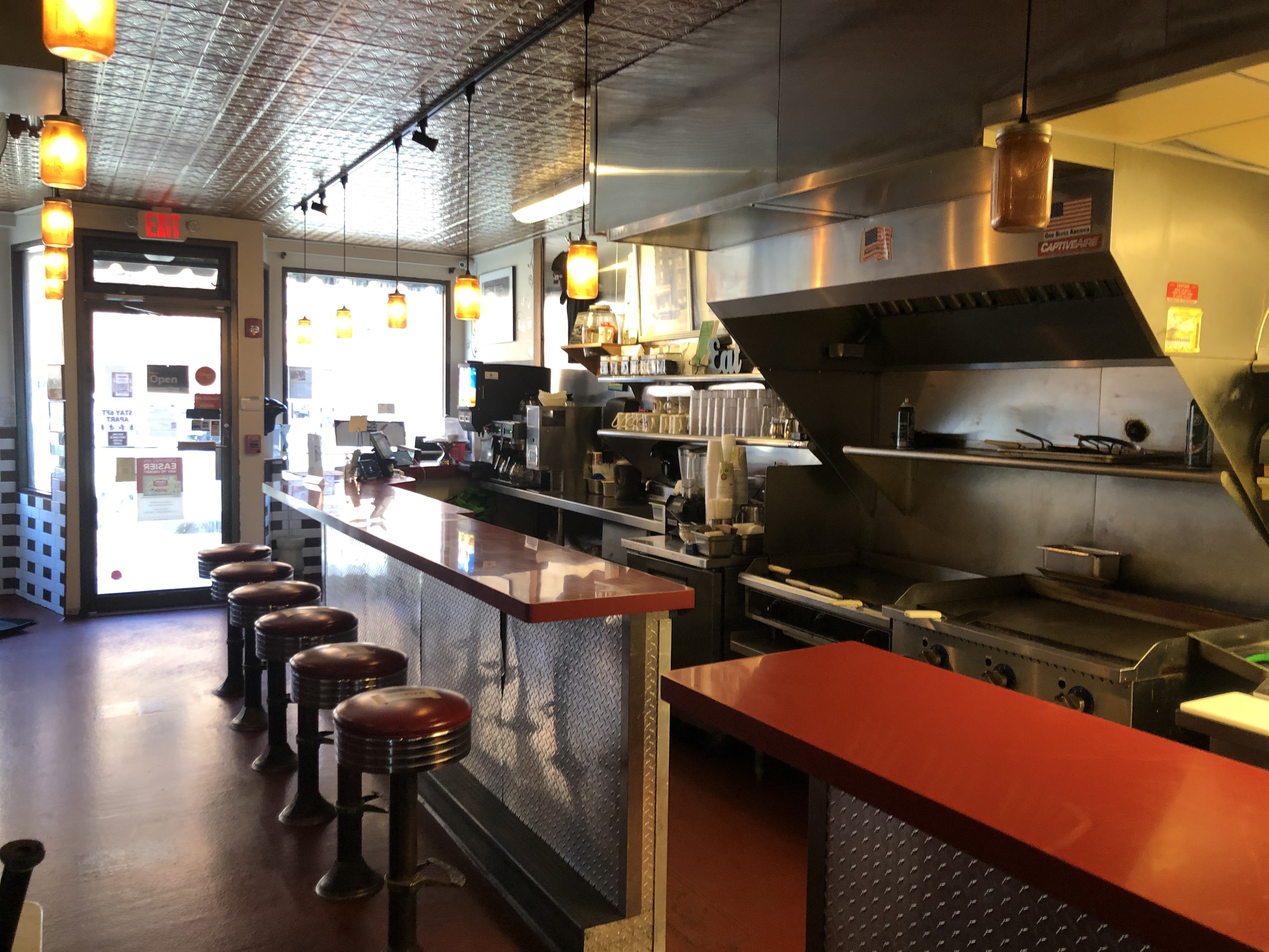 Locations Hub - Charlie's Sandwich Shoppe