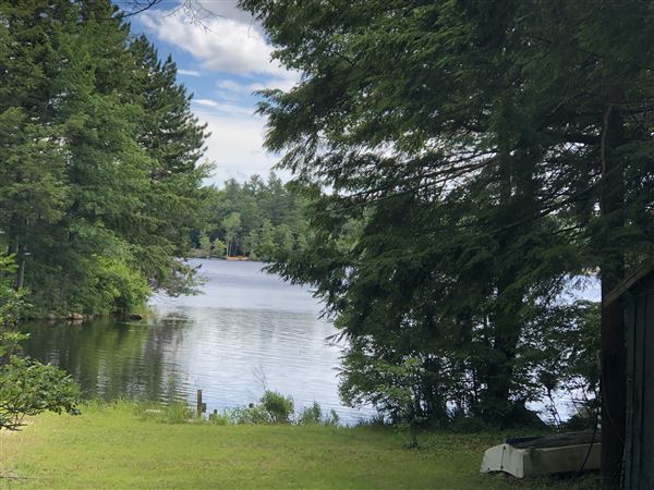 Locations Hub - Lake Watatic