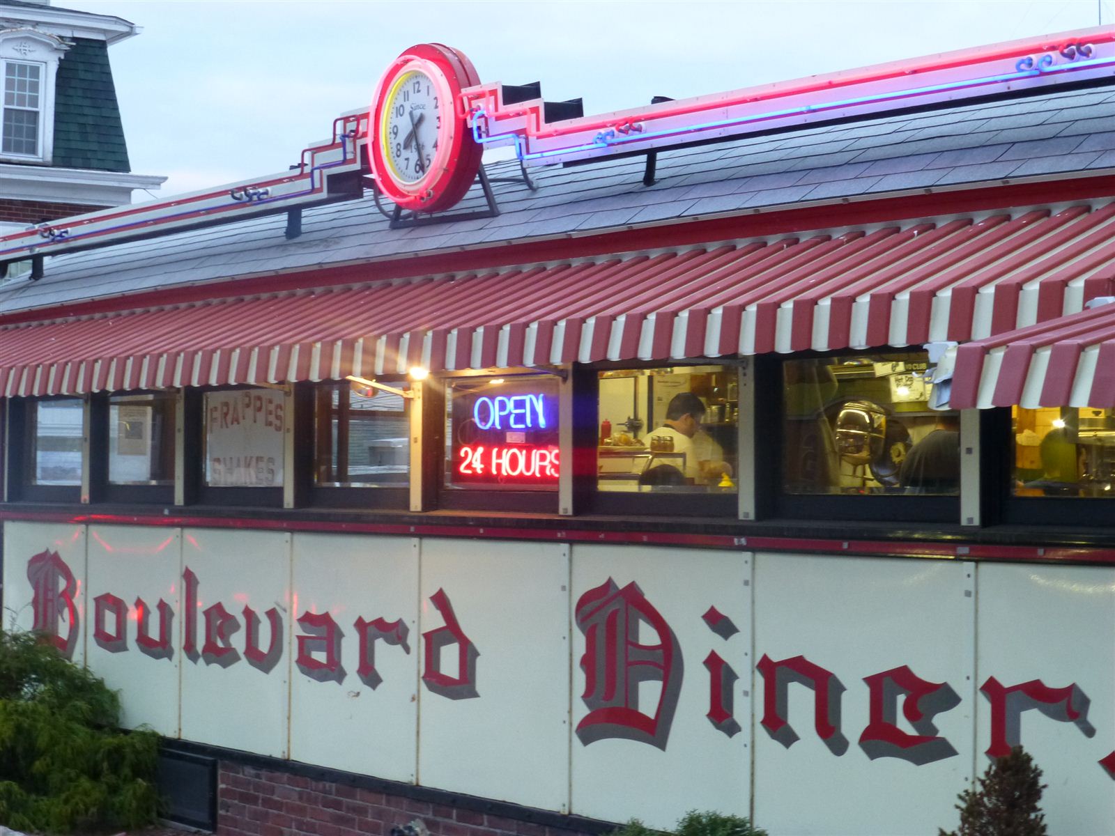 Locations Hub - Boulevard Diner, Worcester