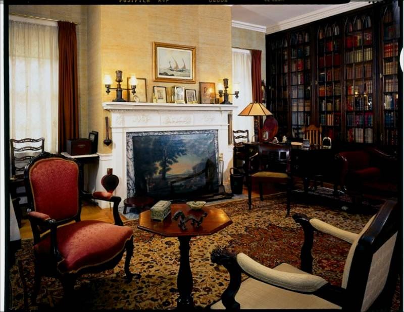 Locations Hub - Stephen Phillips House