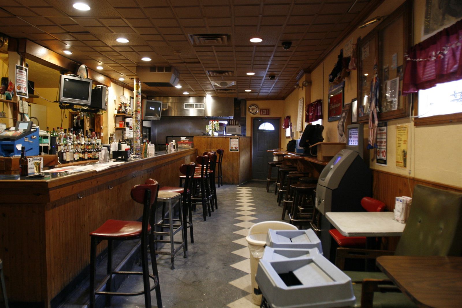 Locations Hub - Shannon Tavern, South Boston