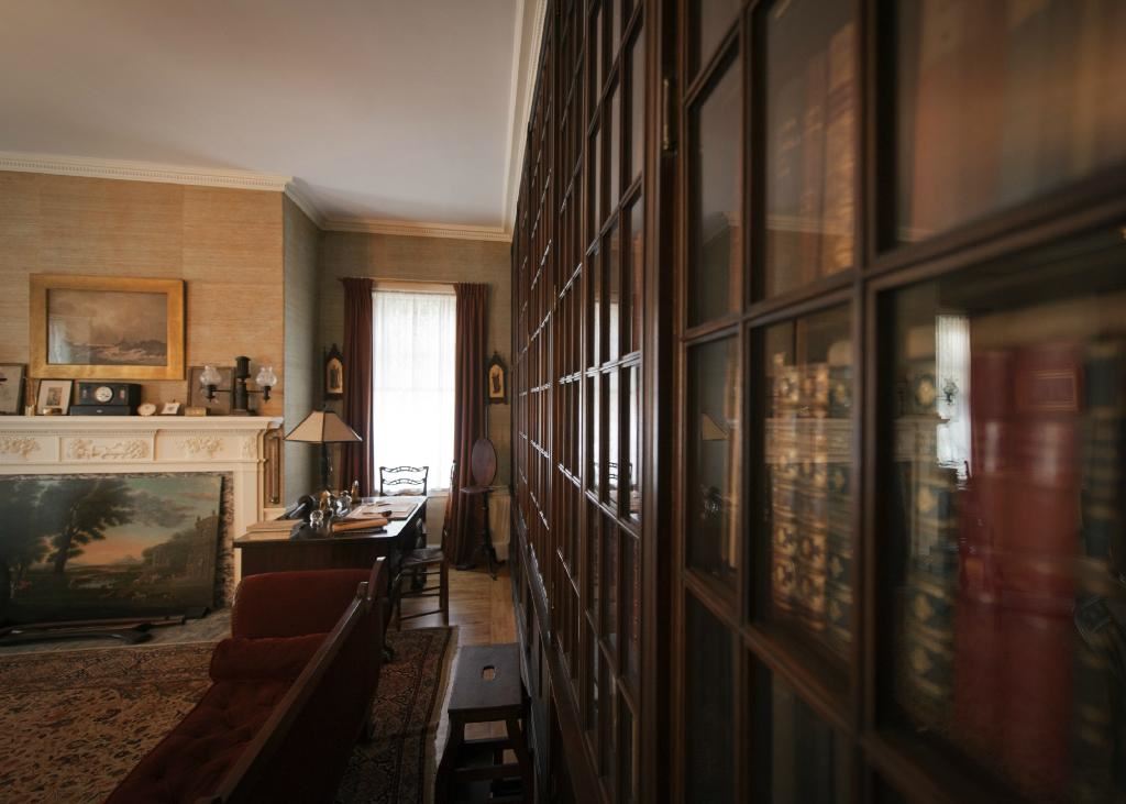 Locations Hub - Stephen Phillips House