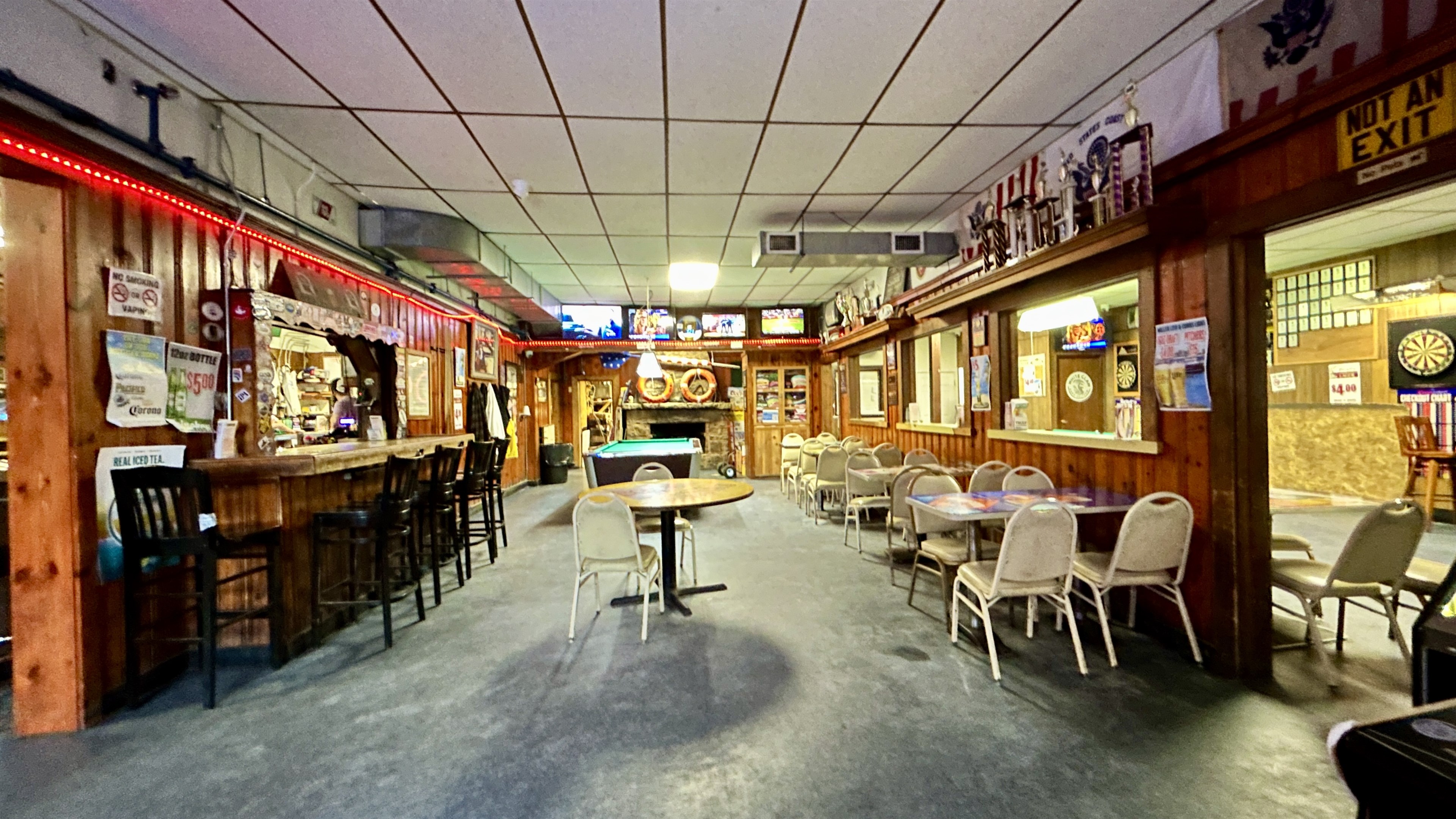 Locations Hub - Pratty's CAV - Bar