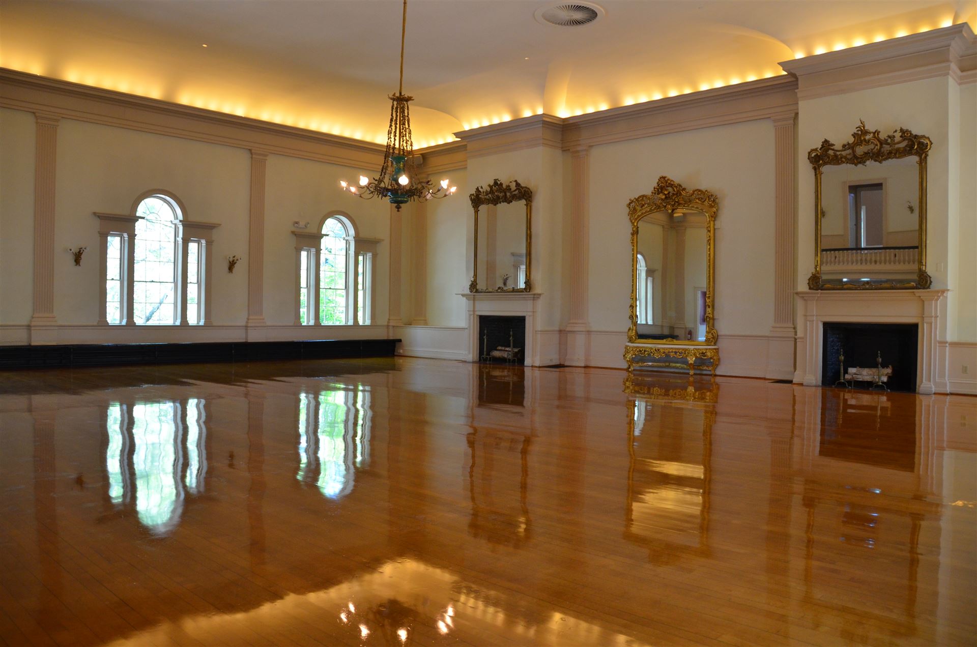 Locations Hub - Hamilton Hall