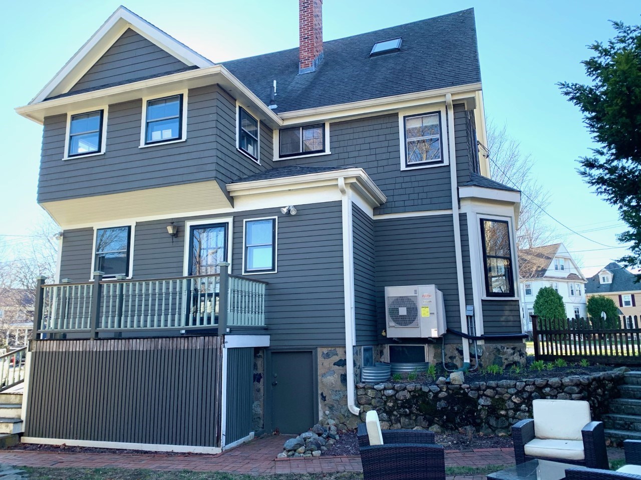 Locations Hub - Stoneham House
